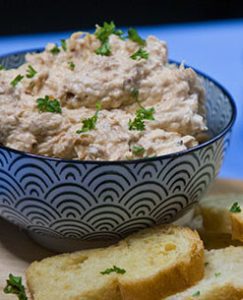 Receta de dip de chipotle con atún | Atún Pronto